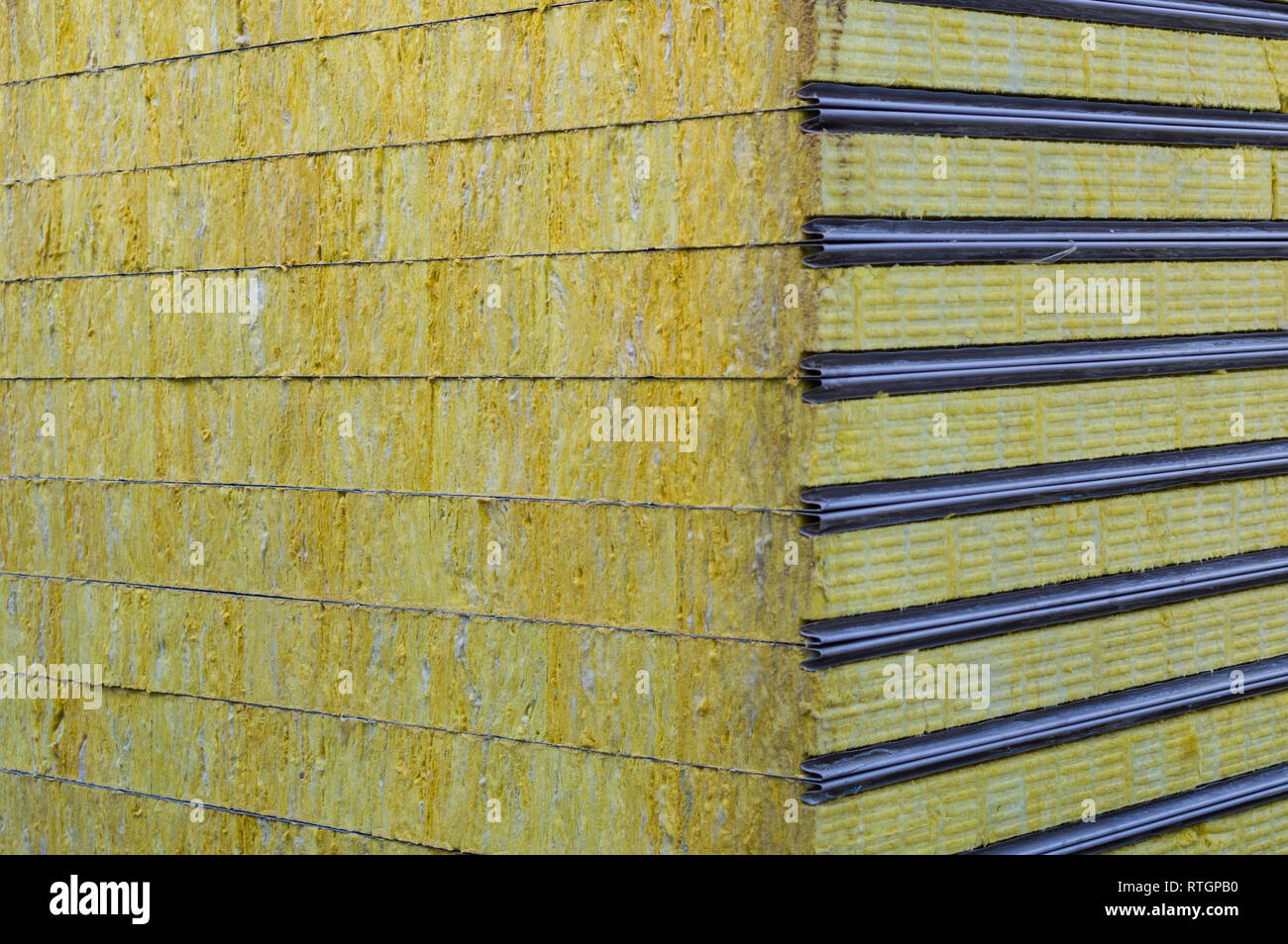 Sustainable packing material hi-res stock photography and images - Alamy