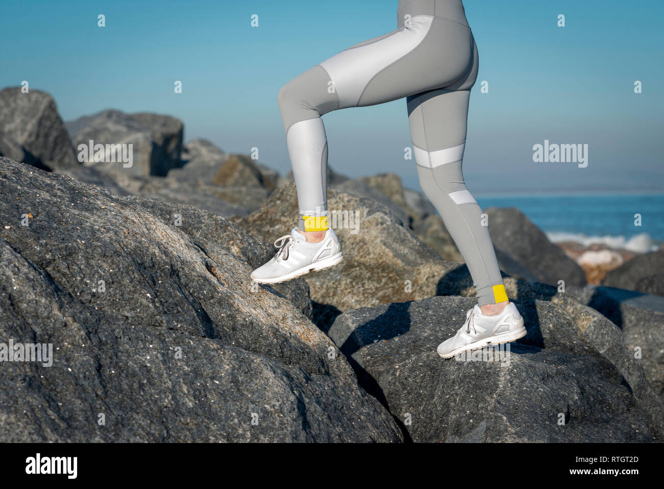 Close up legs woman leggings hi-res stock photography and images - Alamy