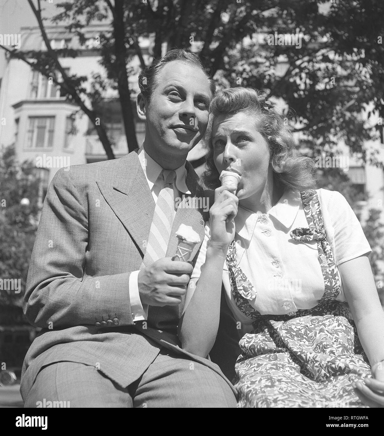 Man ice cream on Black and White Stock Photos & Images - Alamy