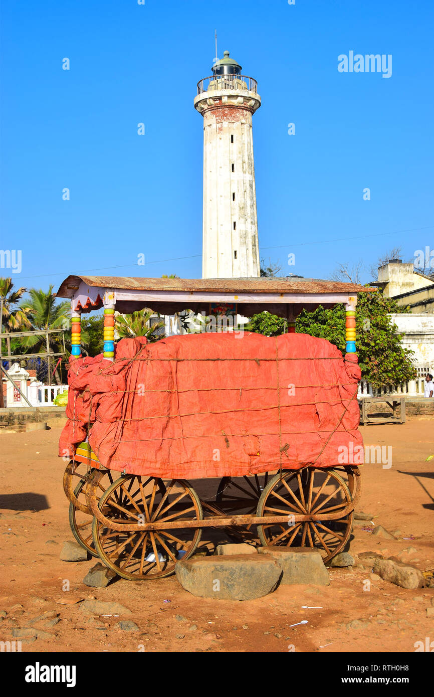 Puducherry lighthouse hi-res stock photography and images - Alamy