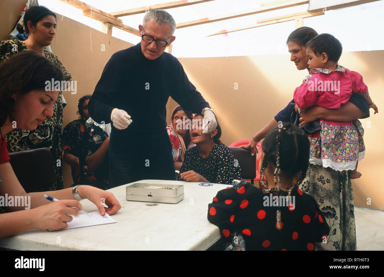 Gypsies camp hi-res stock photography and images - Alamy