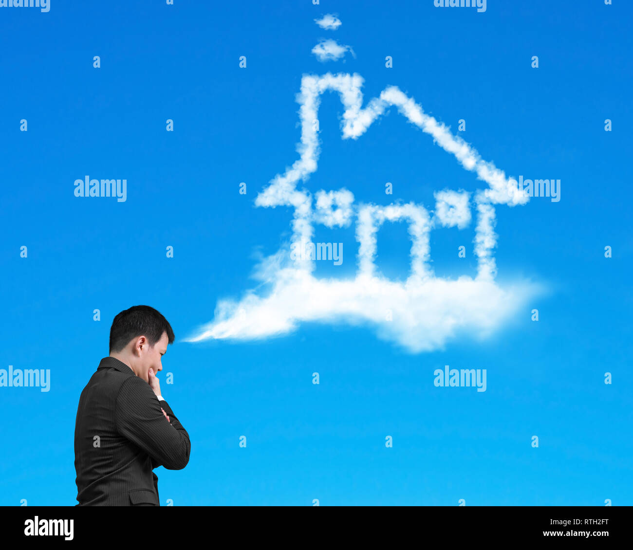 Blue sky thinking and house hi-res stock photography and images - Alamy