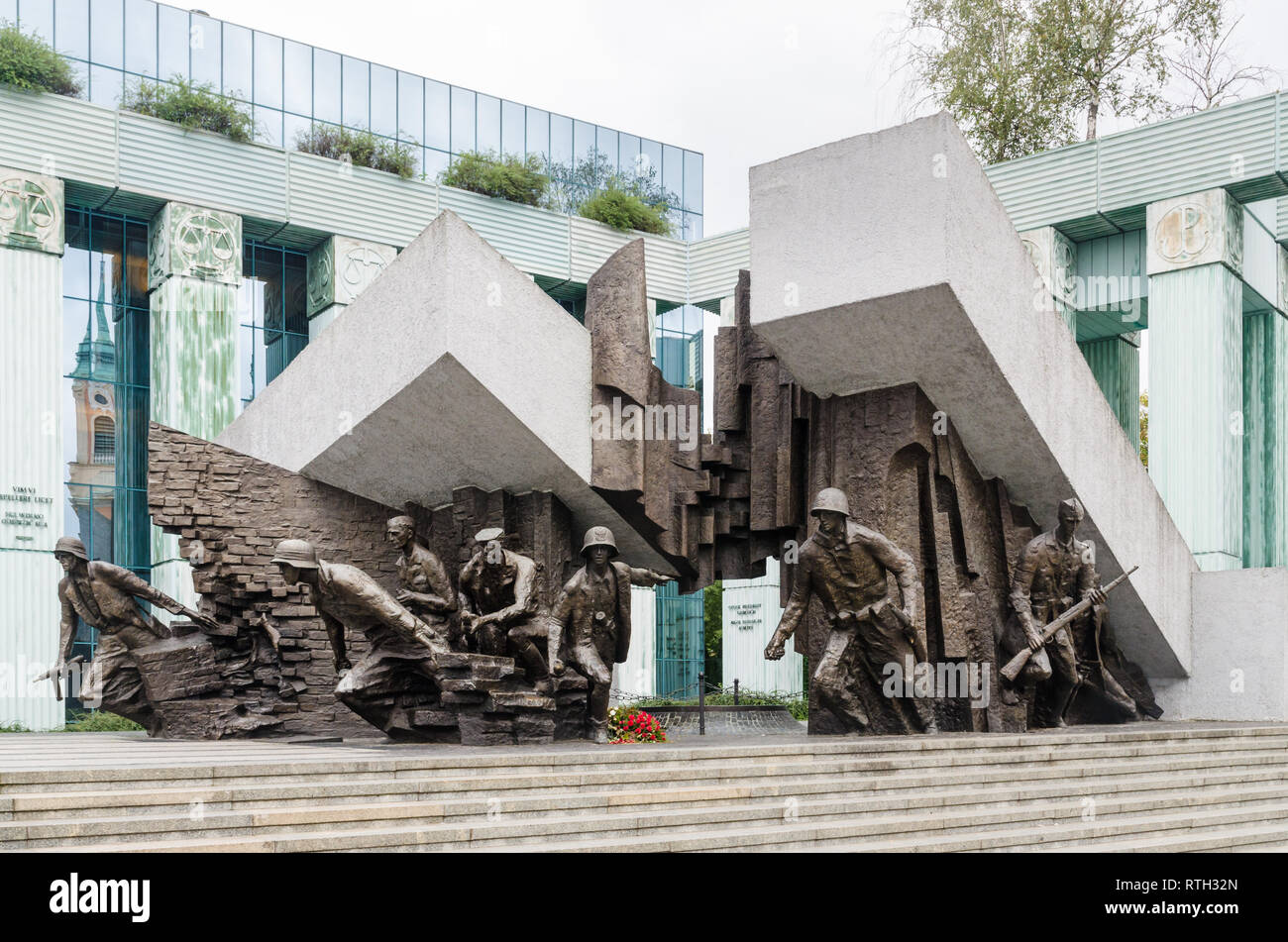 Warsaw statues hi-res stock photography and images - Alamy