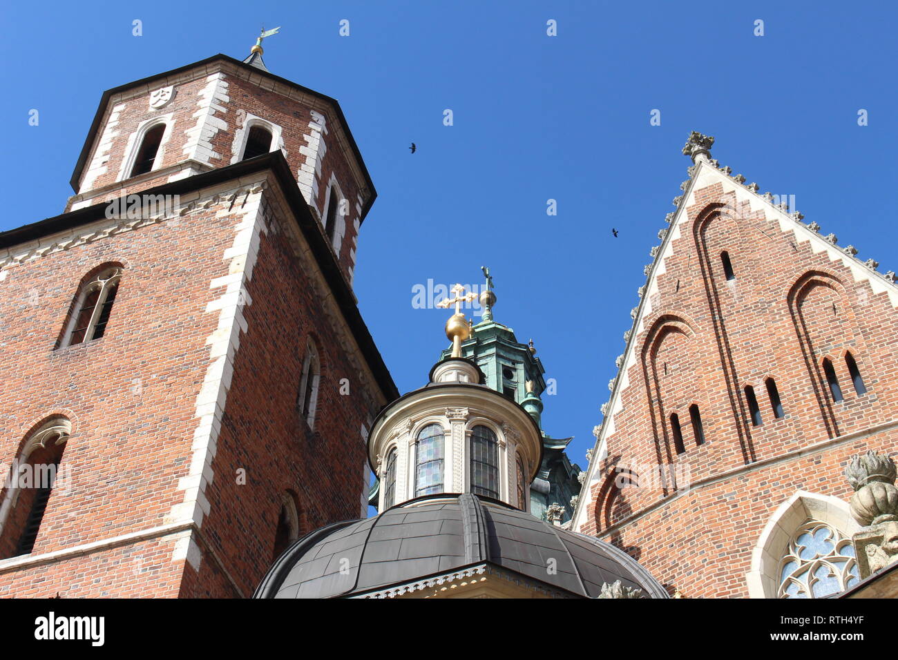 Wawel castle roman catholic church hi-res stock photography and images ...