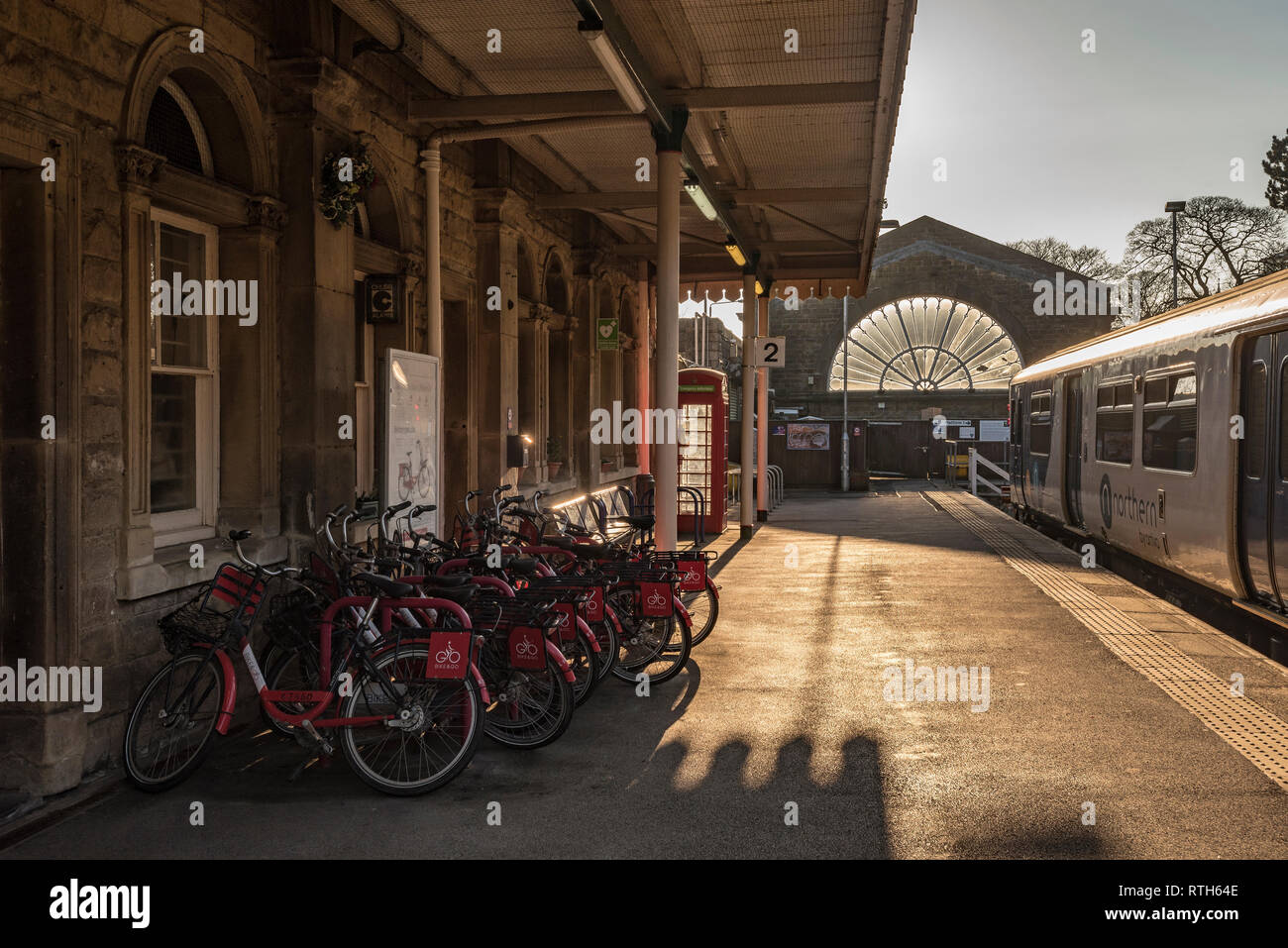 Go by railway hi-res stock photography and images - Alamy