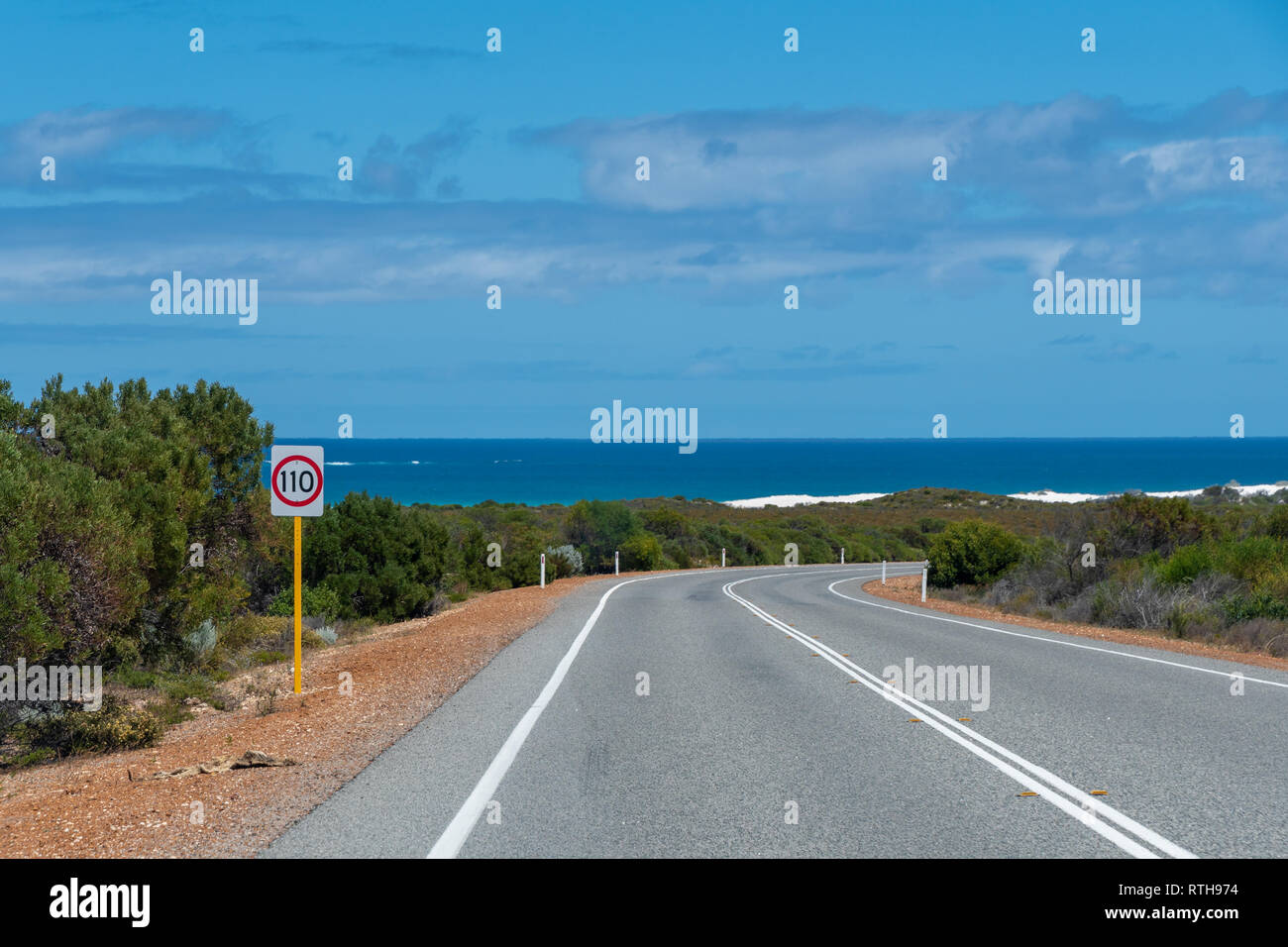 Indian Ocean Road at West coast of Australia close to Perth with bushes ...