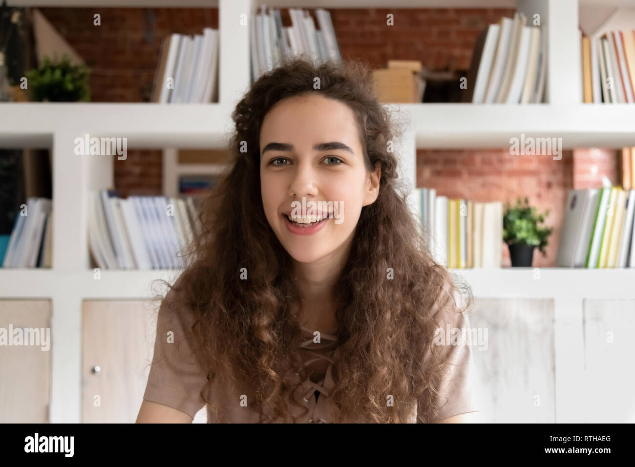 Teen girl with webcam hi-res stock photography and images - Alamy