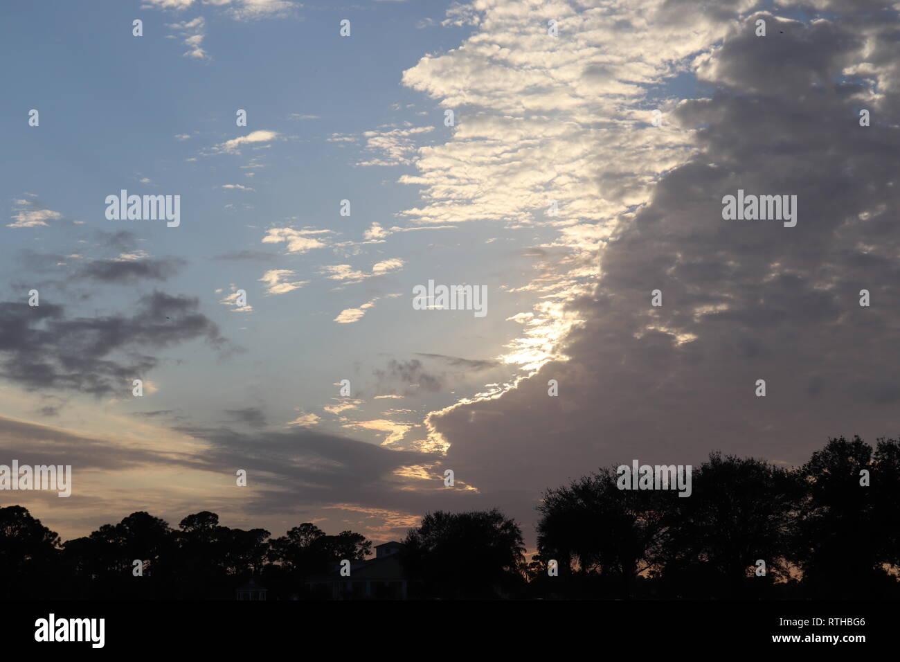 Sky photo hi-res stock photography and images - Alamy