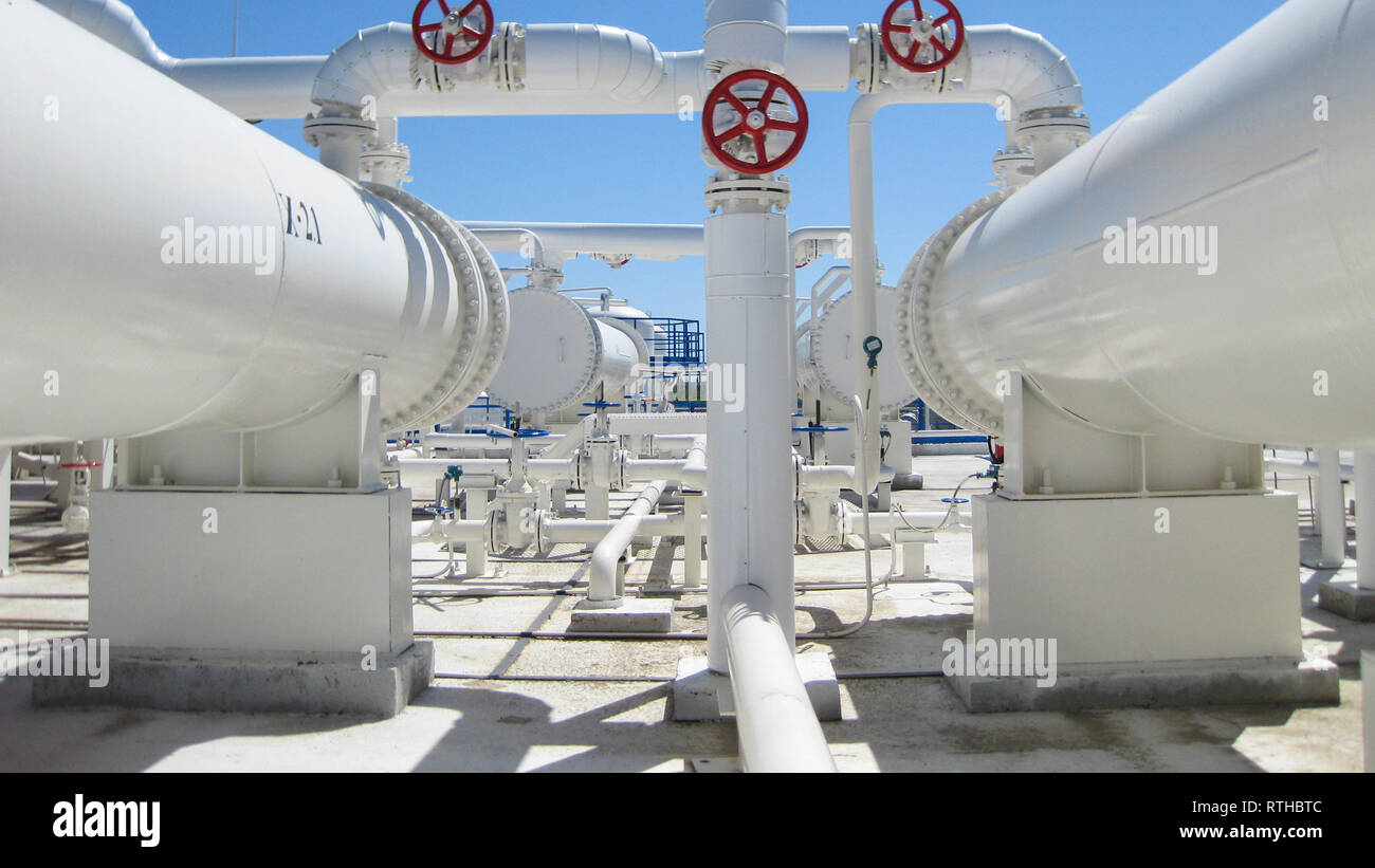 Oil refinery. Equipment for primary oil refining Stock Photo - Alamy