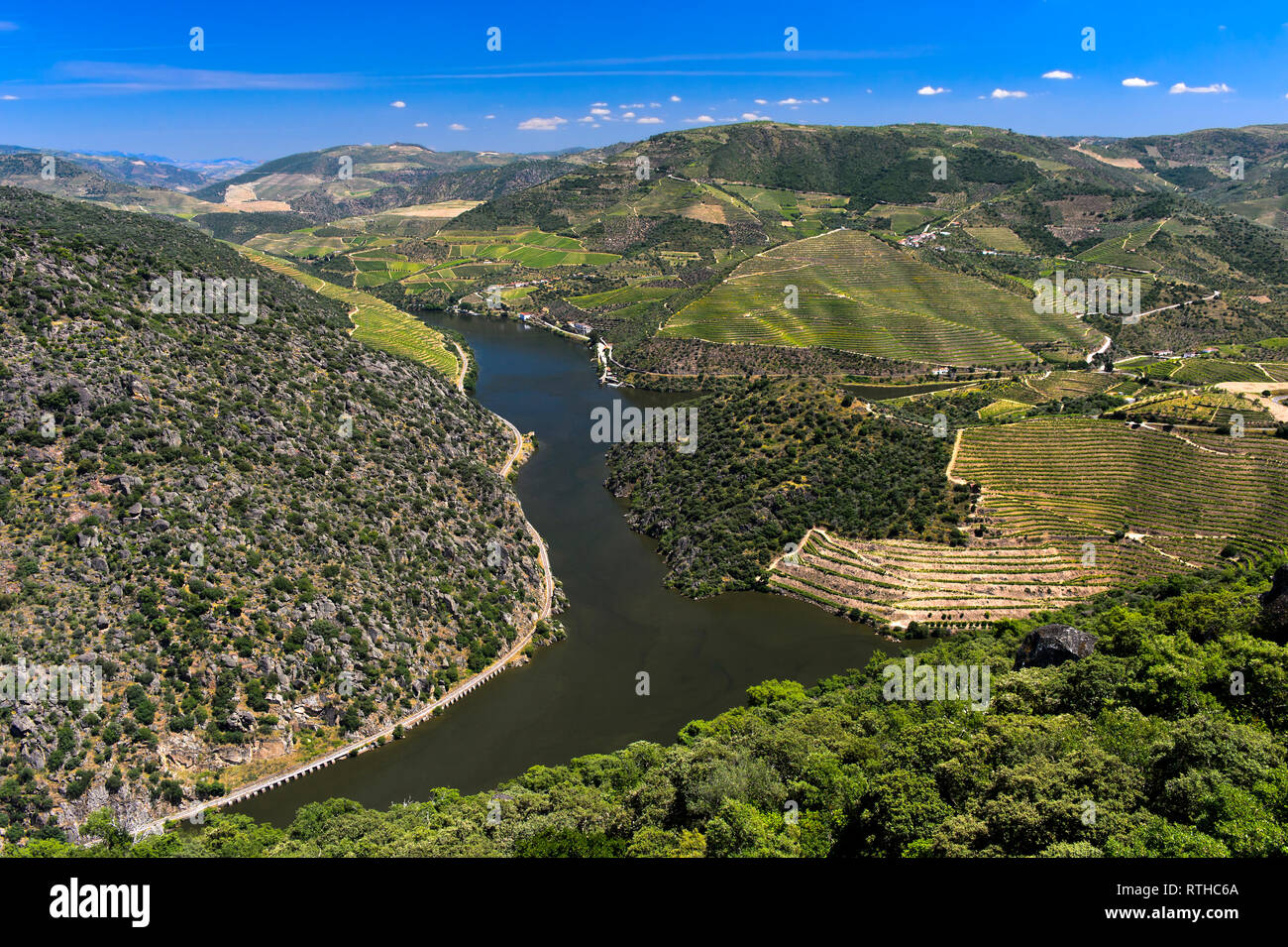 Upper douro valley hi-res stock photography and images - Alamy