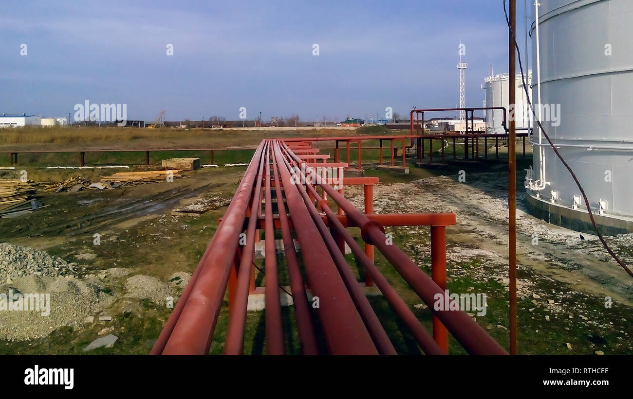 Piping for pumping refined petroleum products. Pipes at the refinery ...