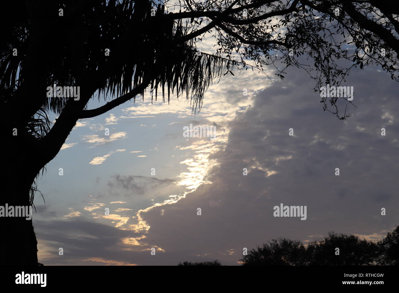 Sky photo hi-res stock photography and images - Alamy