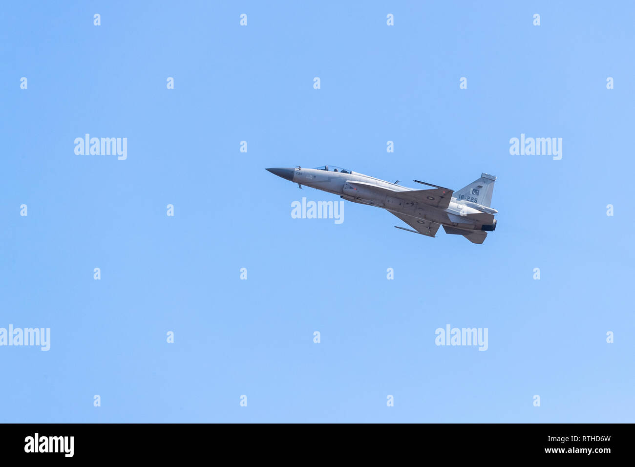 Jf 17 thunder hi-res stock photography and images - Alamy