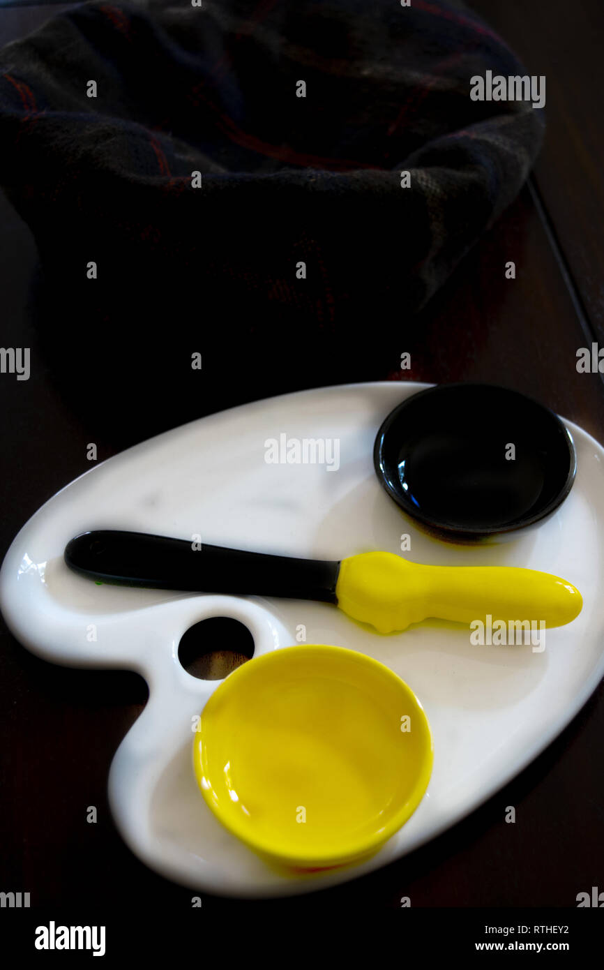 colored objects with shadows and lights Stock Photo - Alamy