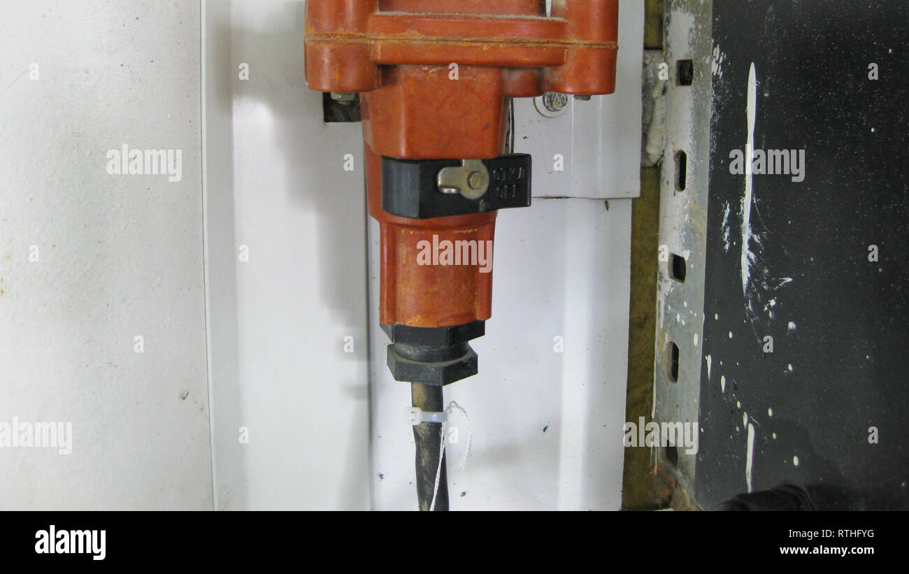 Oil refinery. Equipment for primary oil refining Stock Photo - Alamy
