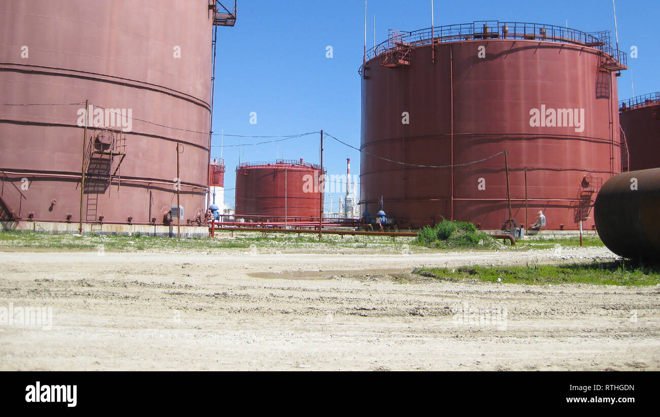 Tank the vertical steel. Capacities for storage of oil, gasoline ...