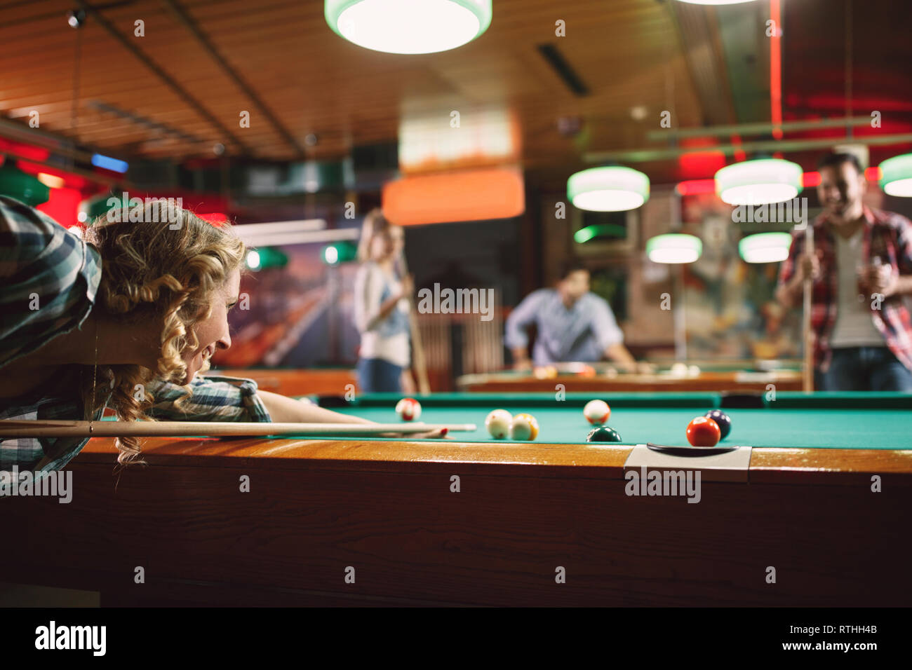 People in the pool with bar hi-res stock photography and images - Alamy