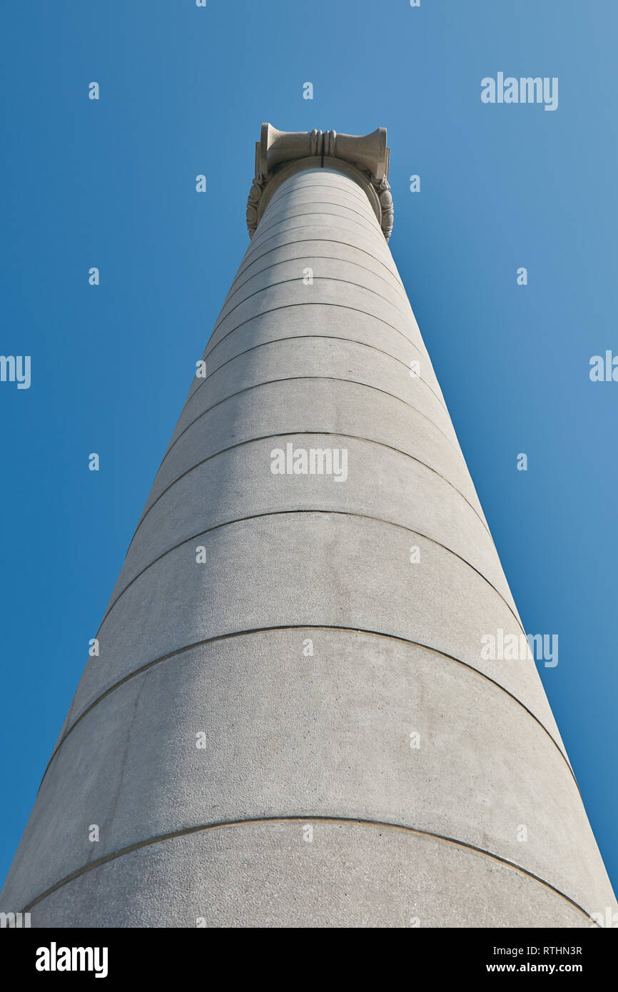 Big, strong stone columns on the street in Barcelona in Spain from ...