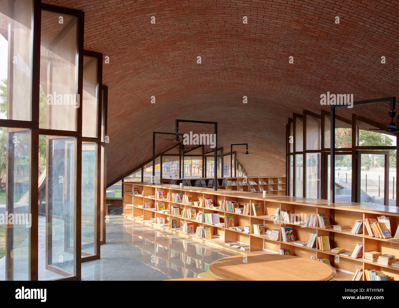 Brick vault library hi-res stock photography and images - Alamy