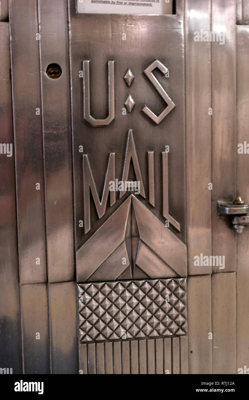 Letter box art hi-res stock photography and images - Alamy