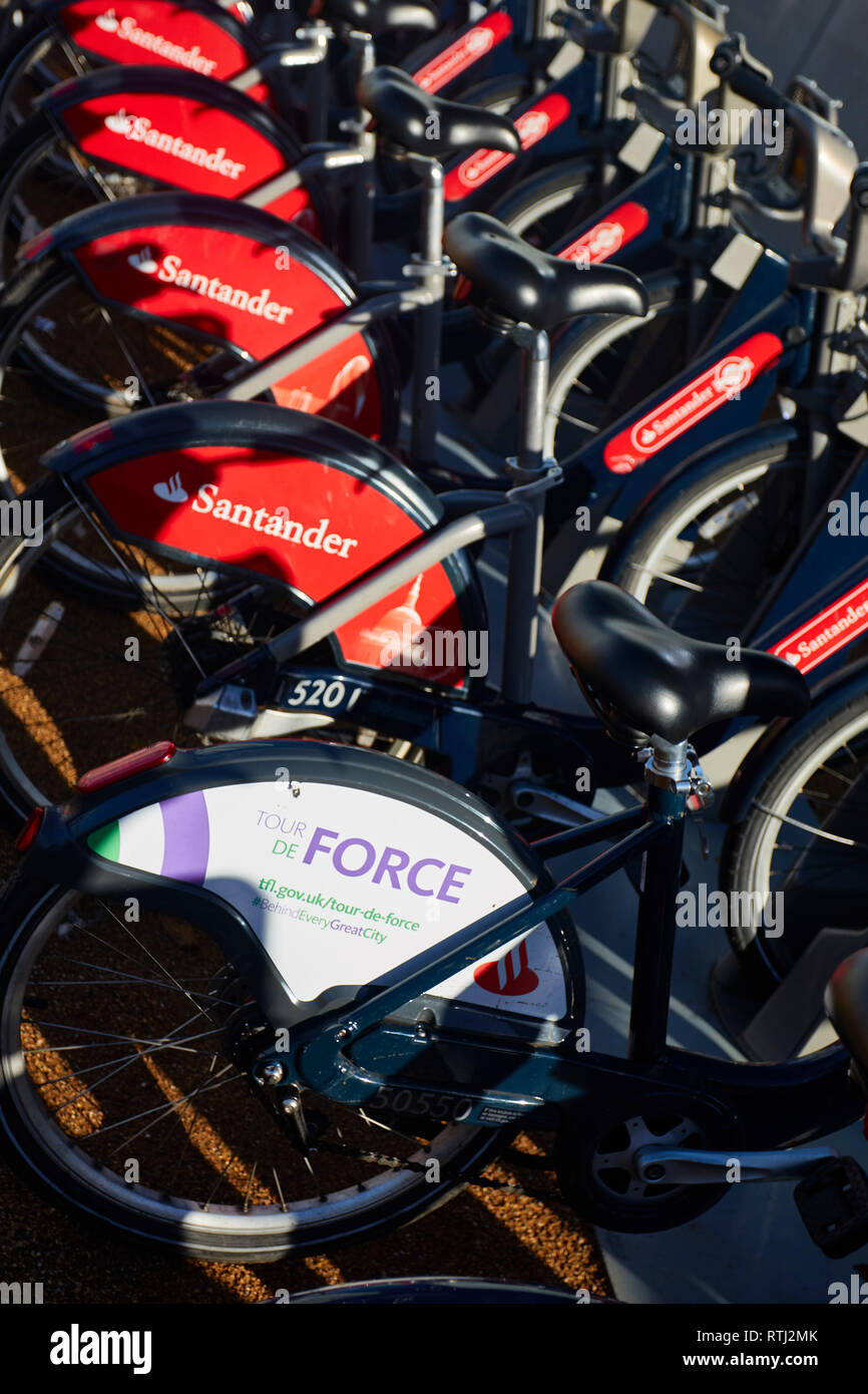 London hire bikes as patterned still-life Stock Photo - Alamy