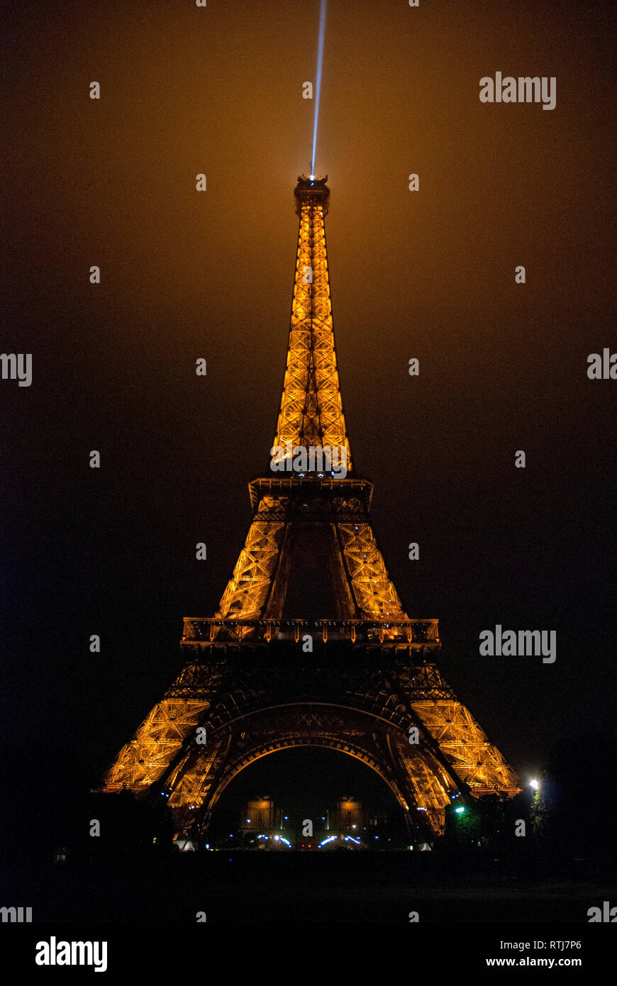 Sky tower light show hi-res stock photography and images - Alamy