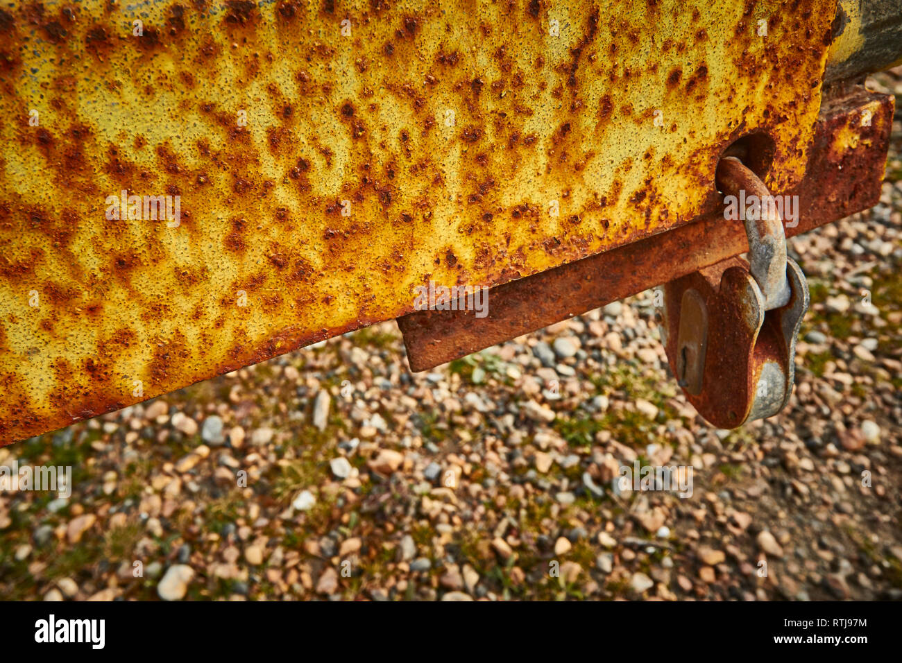 Oxygen water iron rust hi-res stock photography and images - Alamy