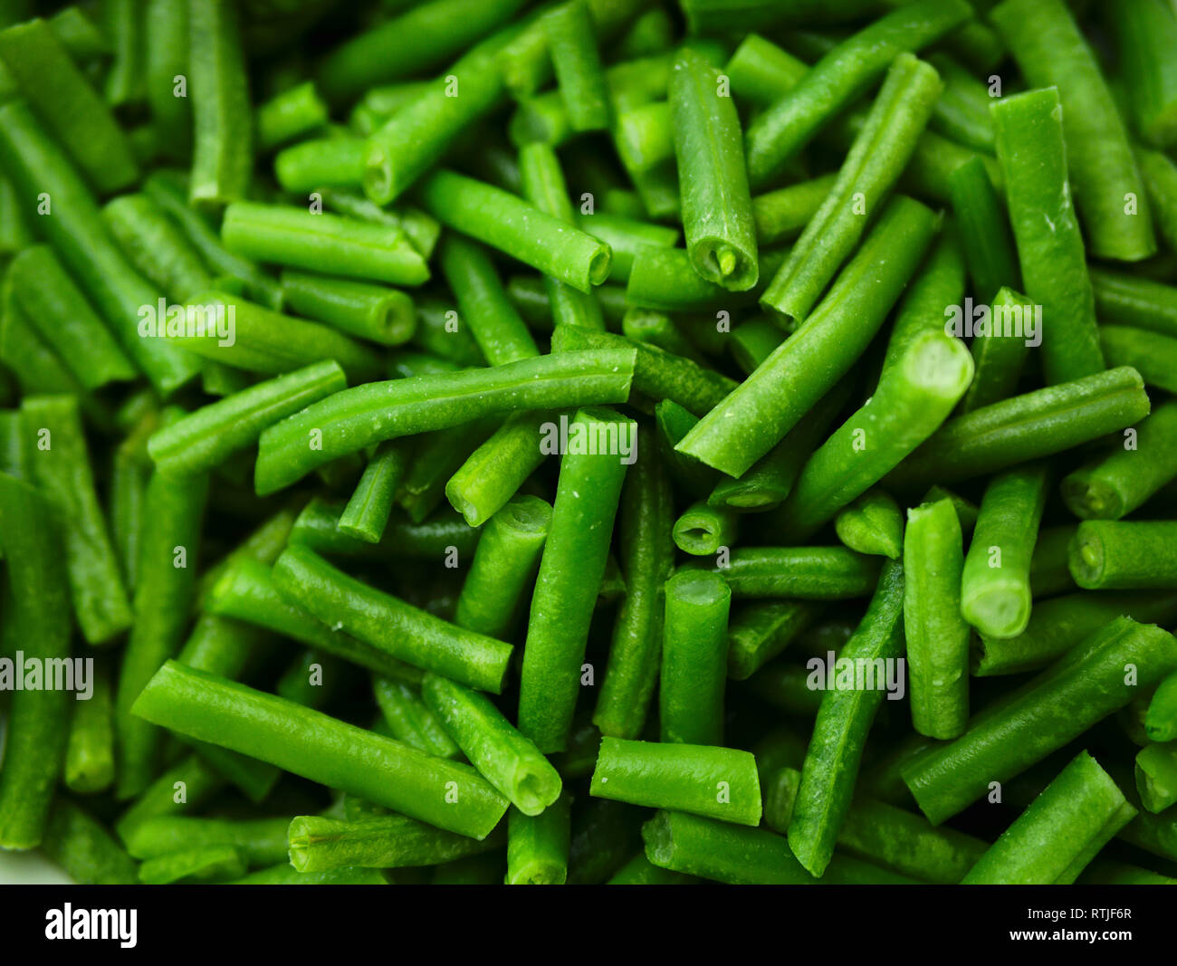 Raw fine beans hi-res stock photography and images - Alamy