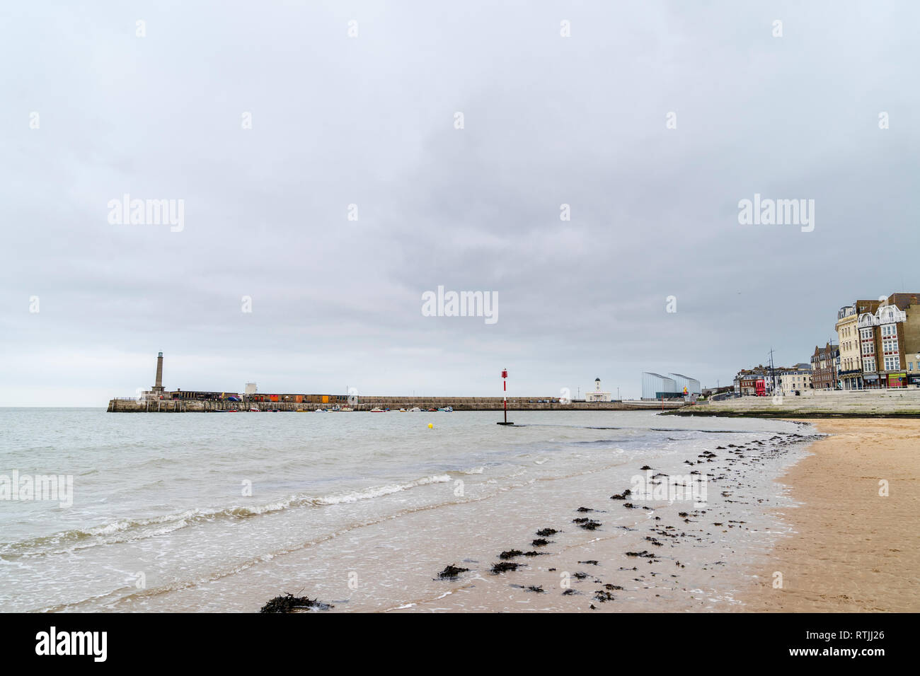 Margate seafront grey hi-res stock photography and images - Alamy