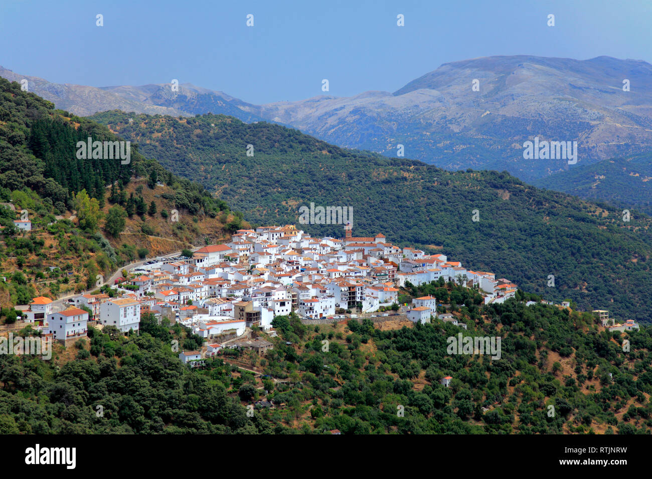 White mountain village gaucin hi-res stock photography and images - Alamy