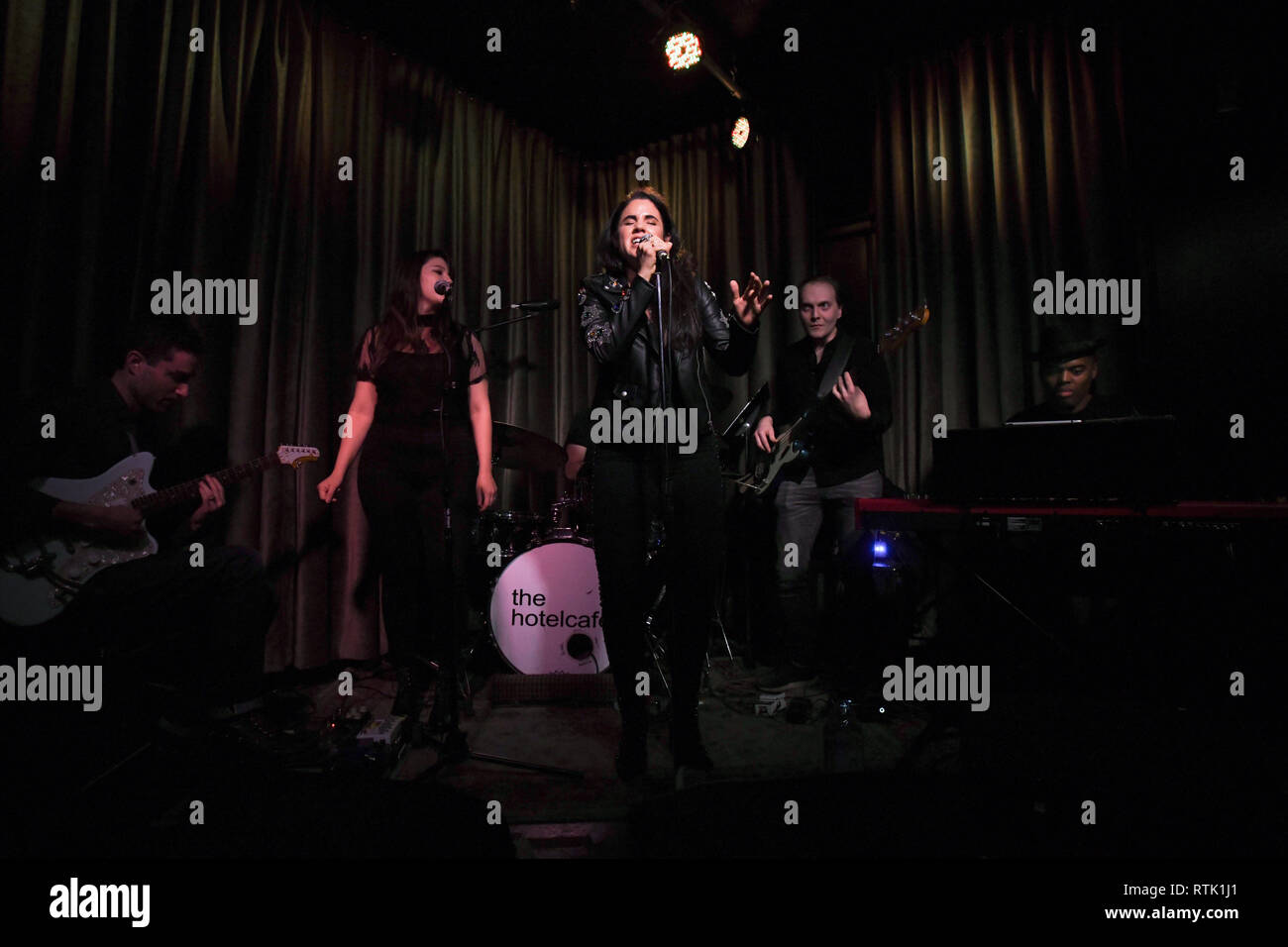 Credit billy bennight hi-res stock photography and images - Alamy