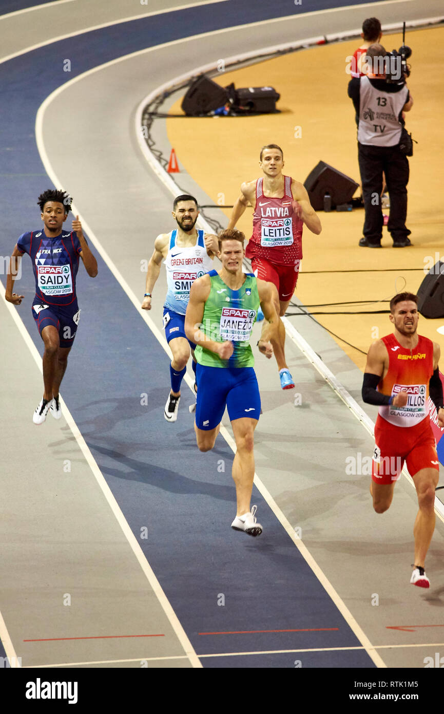 400m mens hi-res stock photography and images - Alamy