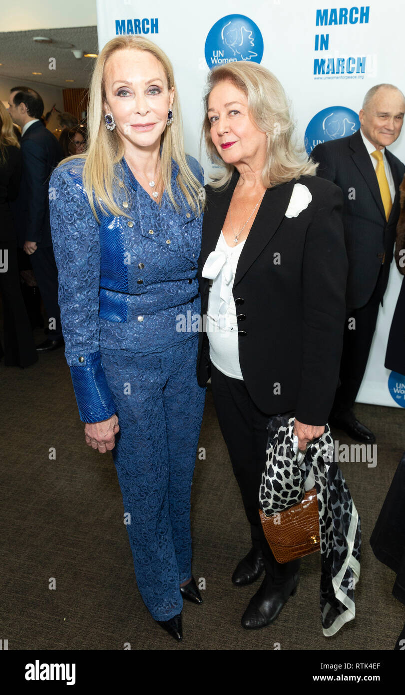 Barbara winston hi-res stock photography and images - Alamy