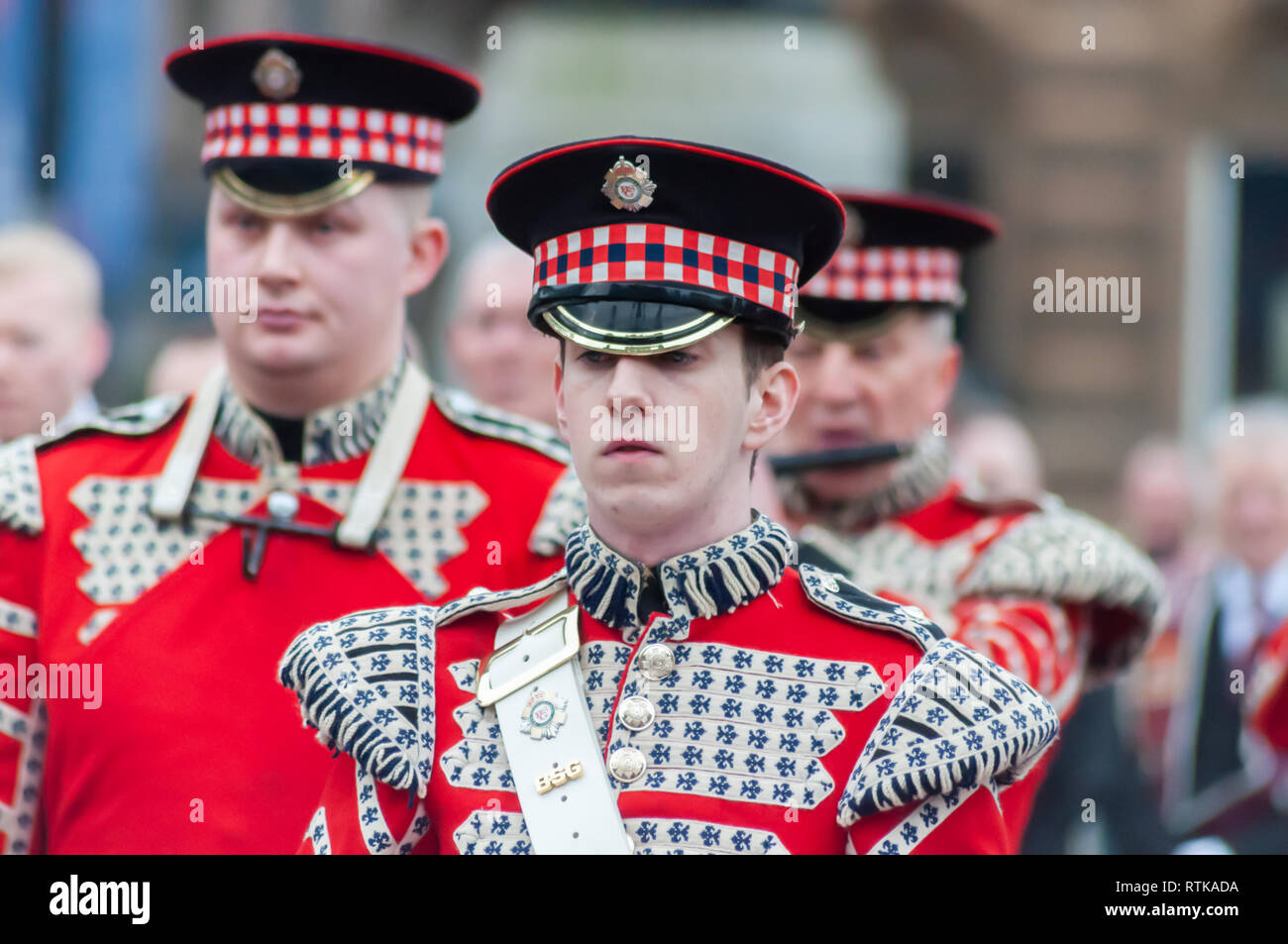 Members apprentice boys march through londonderry hi-res stock ...