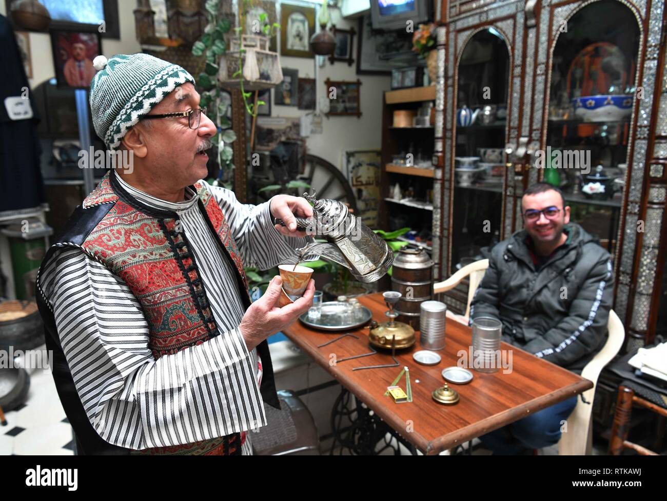 Glorious tea hi-res stock photography and images - Alamy