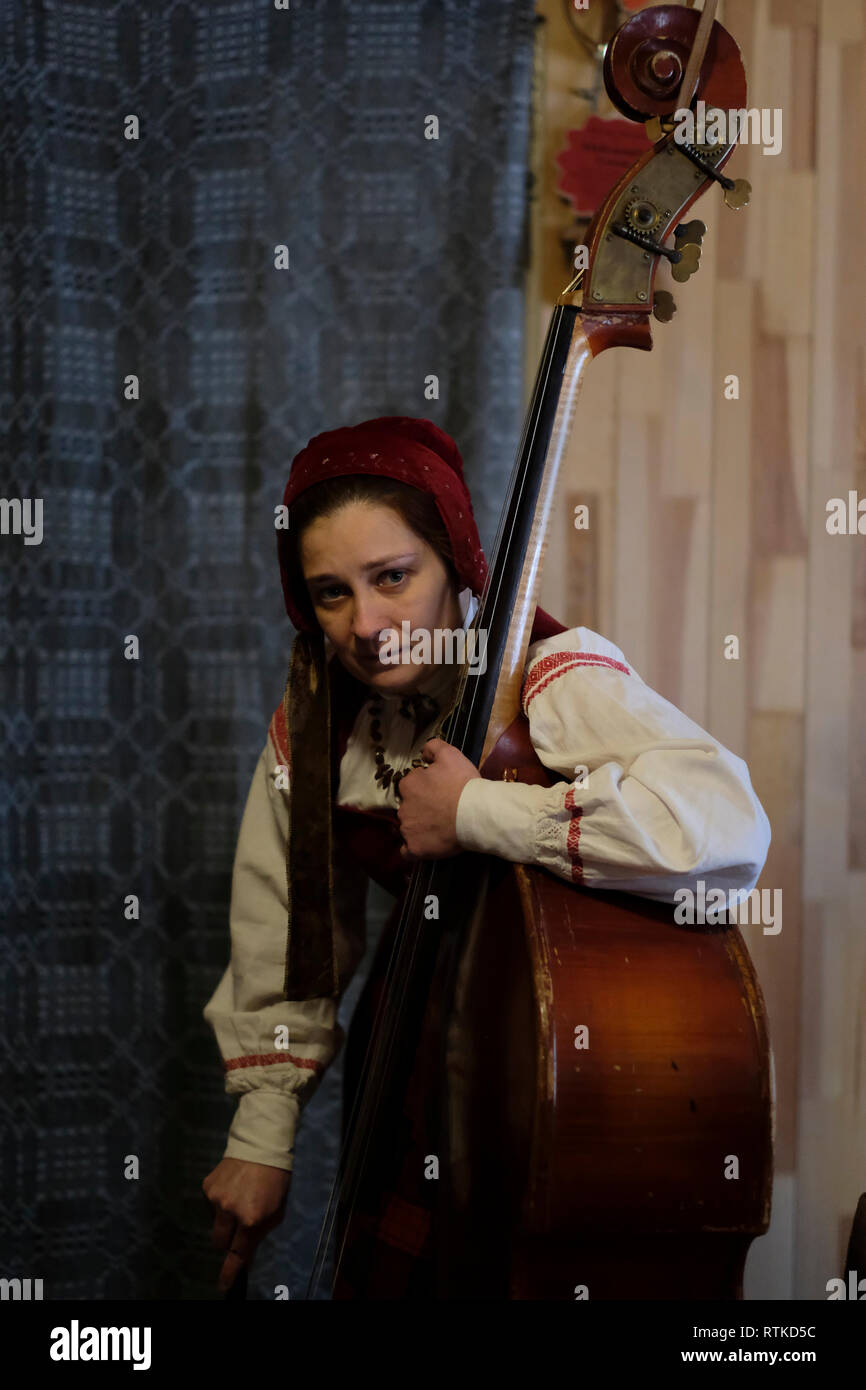 Pipe players hi-res stock photography and images - Alamy