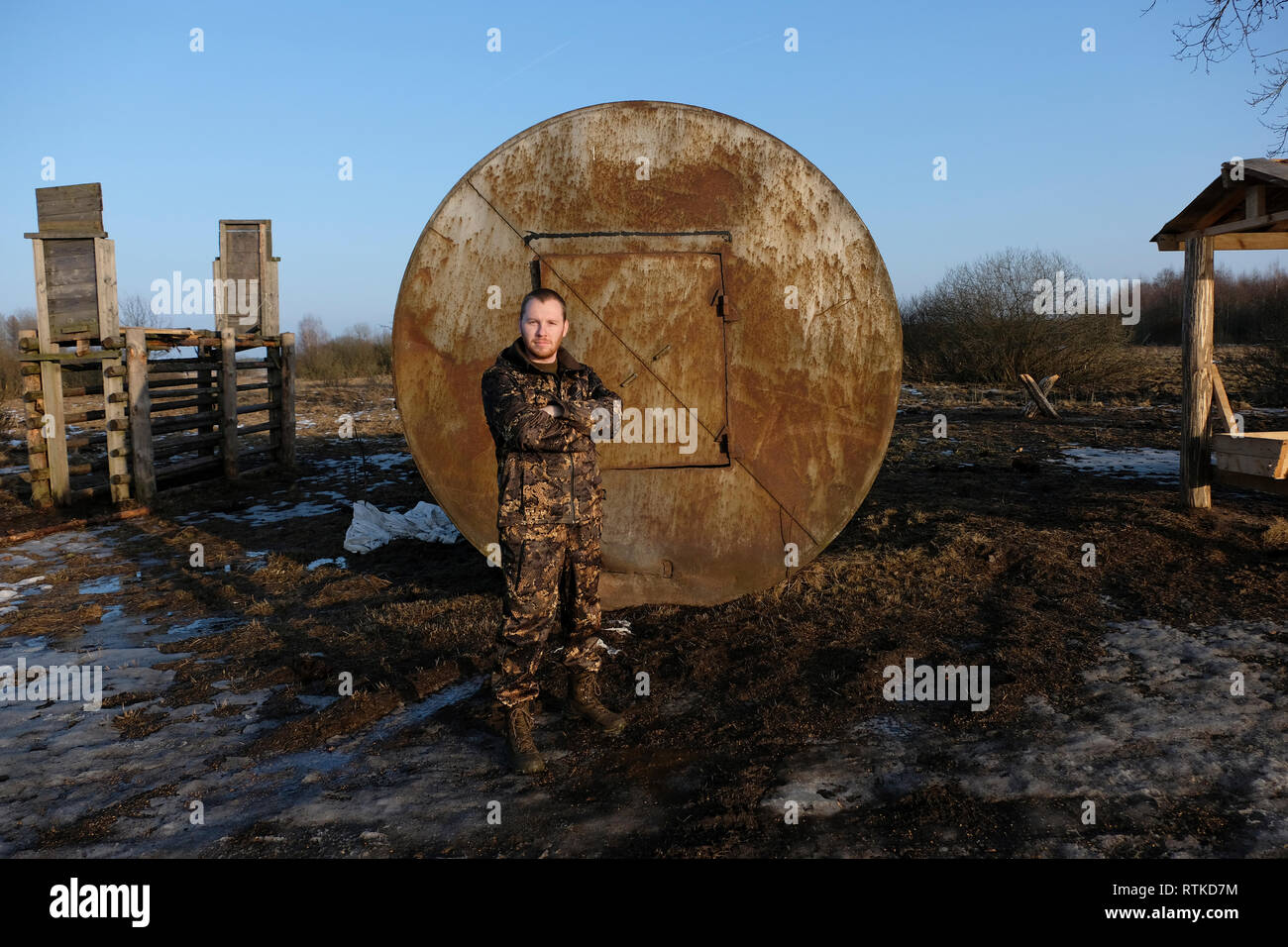 Uniformed ranger hi-res stock photography and images - Alamy