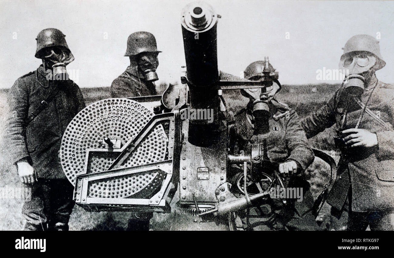 1918 - New German machine gun which fires small shells with amazing ...