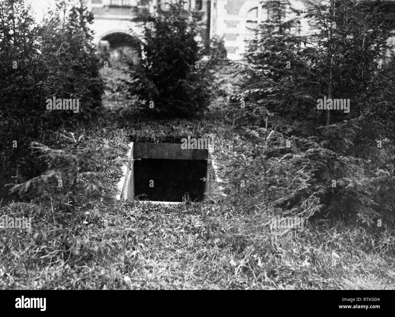 Subterranean passage Black and White Stock Photos & Images - Alamy