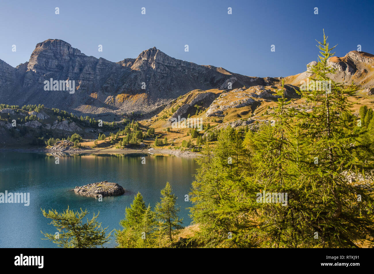 Allos lac hi-res stock photography and images - Alamy