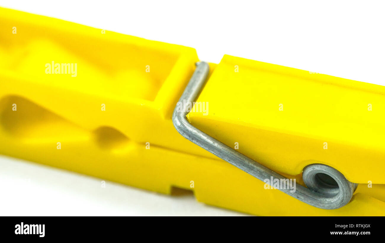 The yellow cloth clip with the wire in the middle. The clipper is use ...