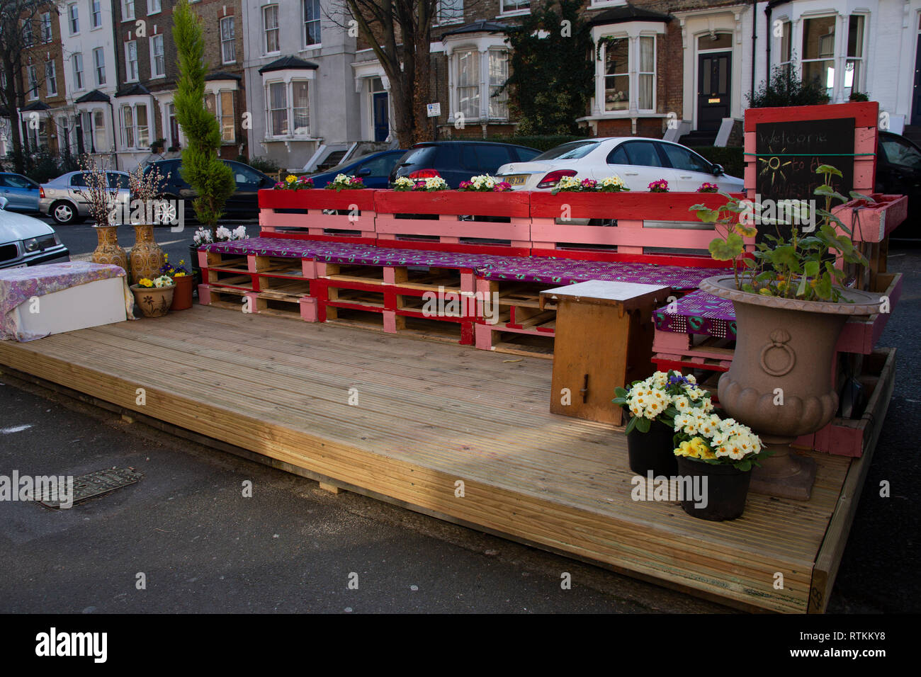 Colvestone Parklet, Dalston, Hackney, London. Community space Stock ...