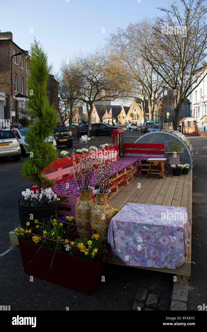 Colvestone Parklet, Dalston, Hackney, London. Community space Stock ...