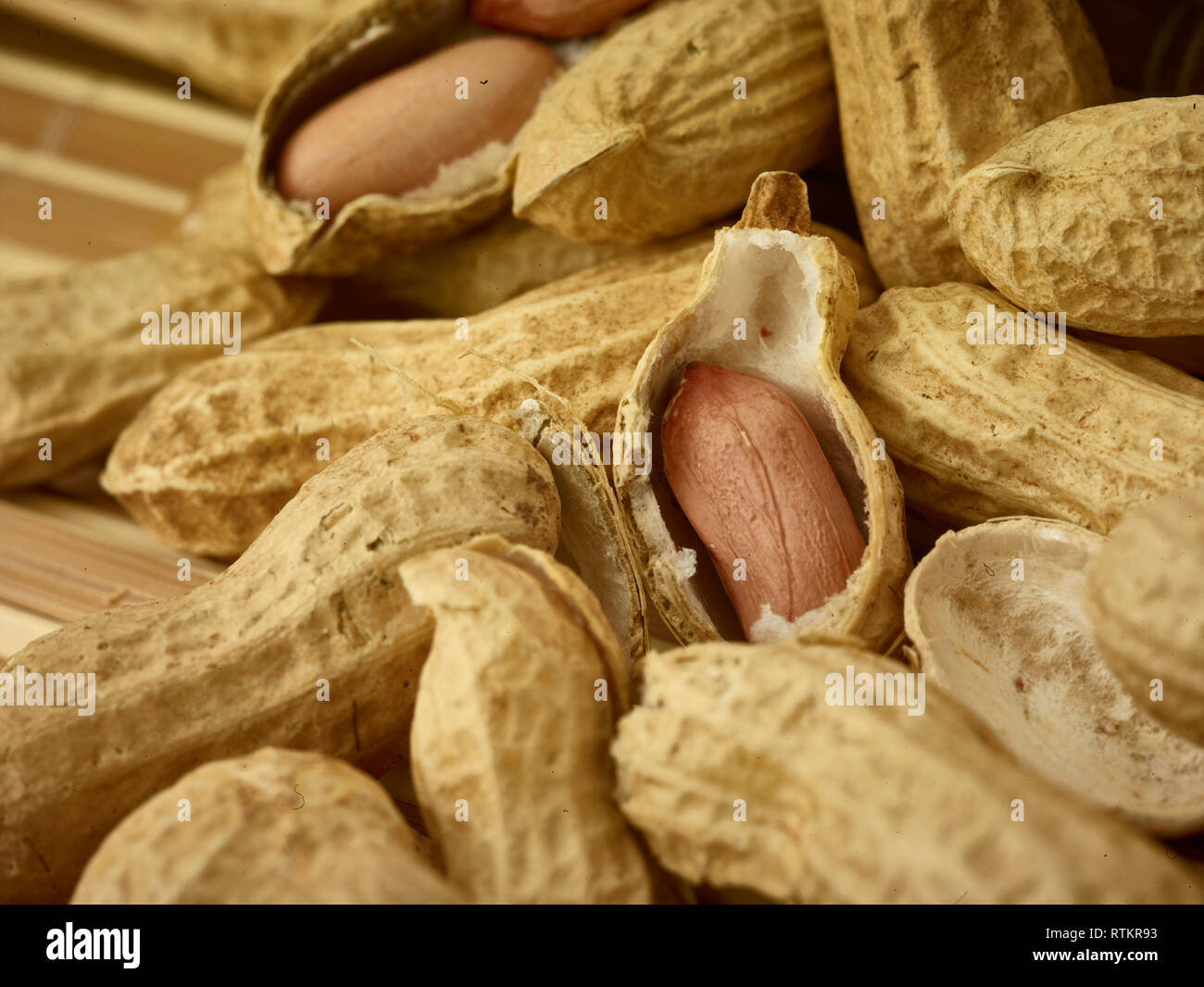 George washington carver peanut hi-res stock photography and images - Alamy