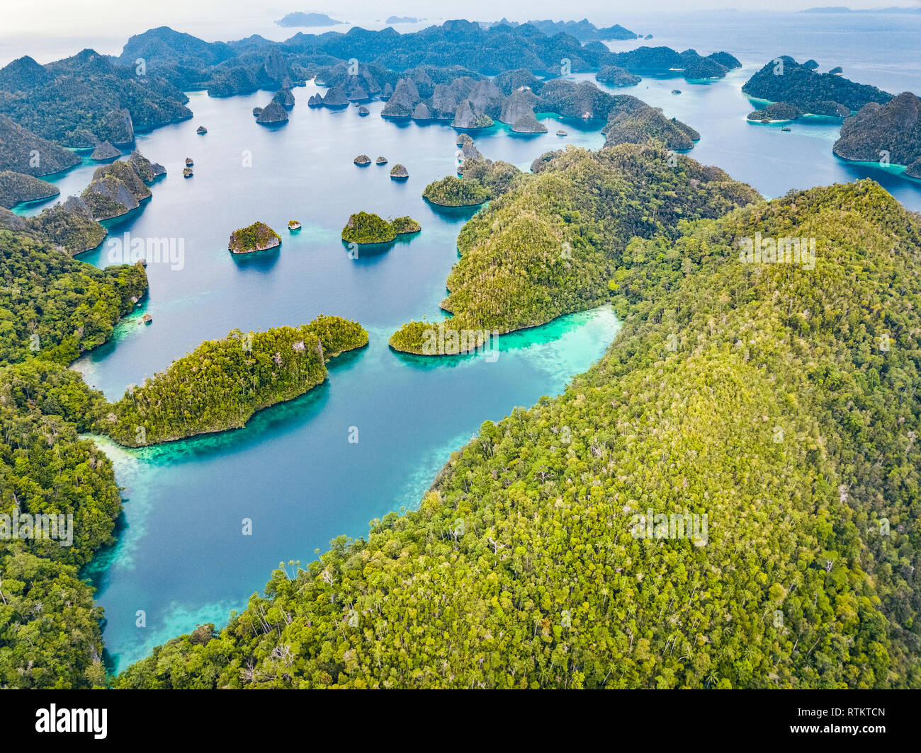 Waigeo island hi-res stock photography and images - Alamy