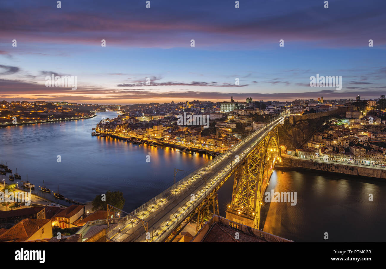 Sunset photography of the iconic view of Porto, above Luis I Bridge ...