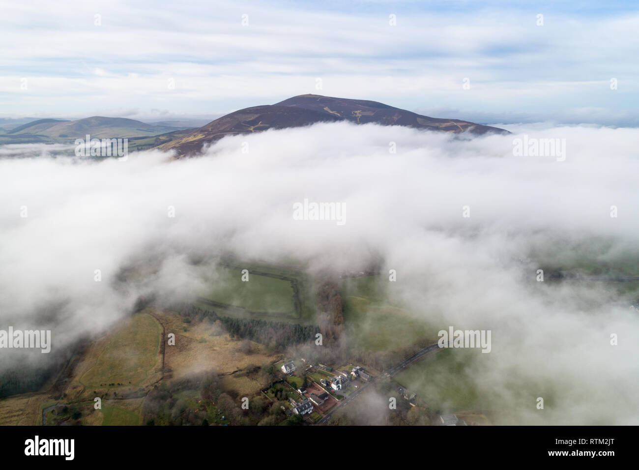 Symington village hi-res stock photography and images - Alamy