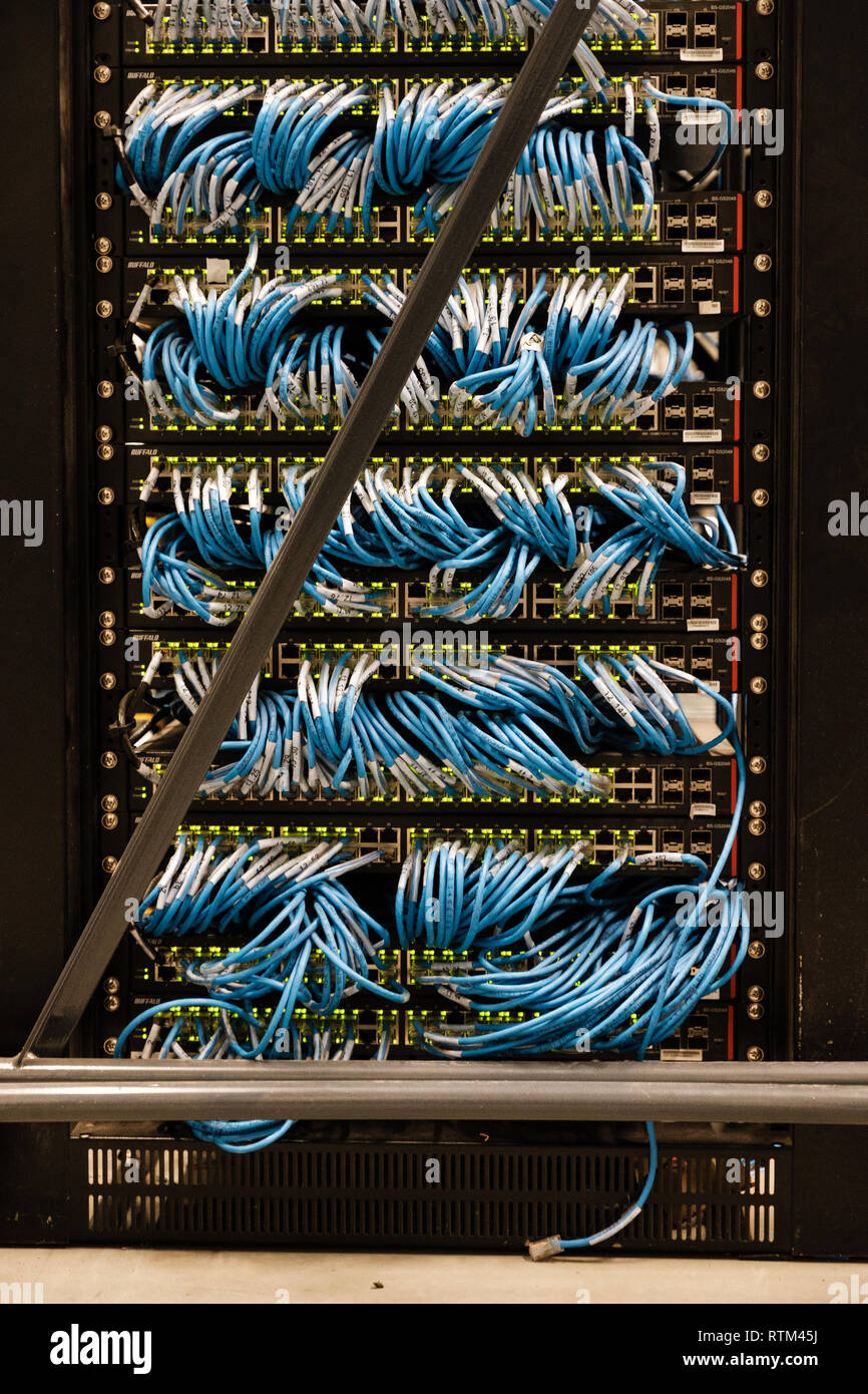 Giga watt hi-res stock photography and images - Alamy