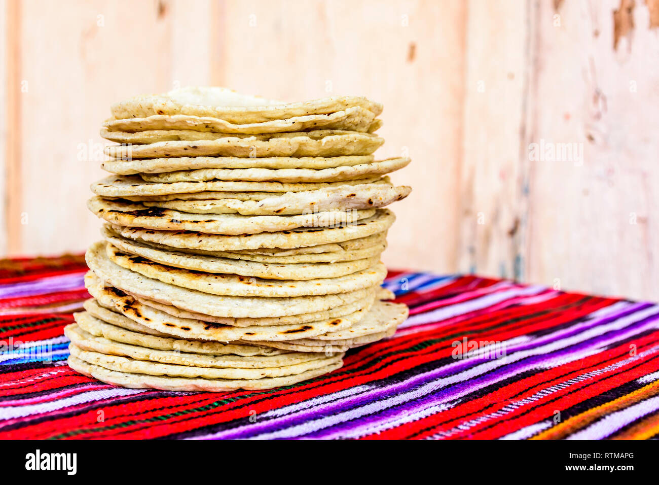 Corn tortillas hi-res stock photography and images - Alamy