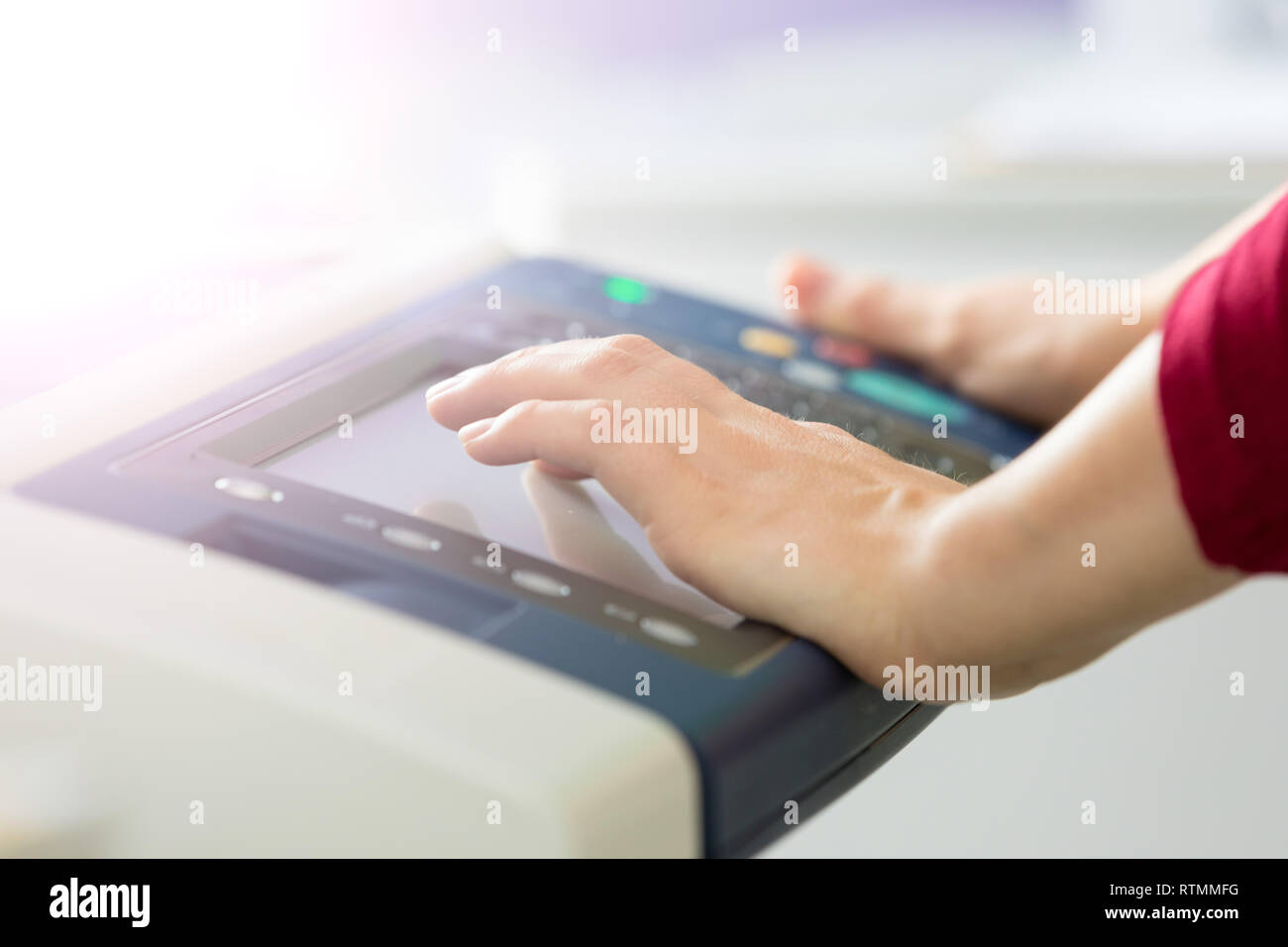 Woman photocopy machine hi-res stock photography and images - Alamy